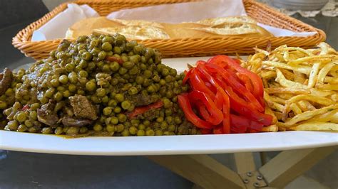 Petit Pois Avec Des Petits Morceaux De Viande YouTube