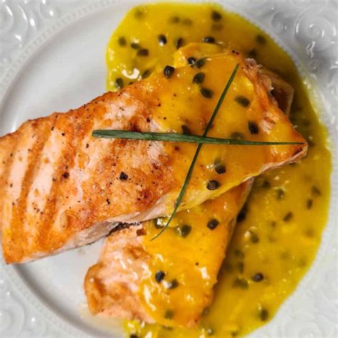 Salmão ao Molho de Maracujá NaColher