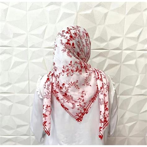 Jual JILBAB SEGI EMPAT VOAL MOTIF MERAH PUTIH KERUDUNG SEGI EMPAT VOAL