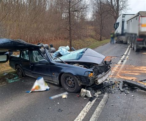 Gro Ny Wypadek Na Ba Tyckiej W Olsztynie Droga Jest Ca Kowicie