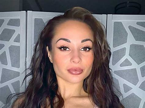 Crystal Rush Facial Pics Bio Age Height Wiki Net Worth Feet