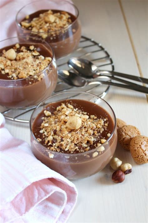 BUDINO AL CIOCCOLATO SENZA UOVA Con Nocciole Ed Amaretti