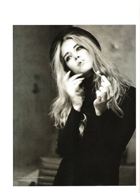 Celebrities Room JULIE ORDON PLAYBOY DECEMBER 2007 FRANCE