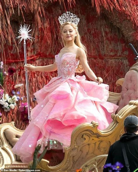 Ariana Grande Shows Off Her Spellbinding Glinda The Good Witch Tattoo