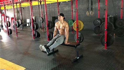 Dumbbell Leg Extension How To Muscles Worked Benefits The Fitness
