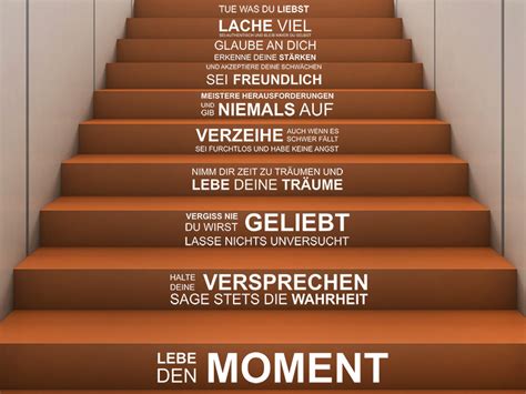 Treppentattoo Tue Was Du Liebst Lebe Den Moment Wandtattoo De