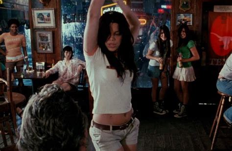 Veja três cenas de Lap Dance inesquecíveis para o cinema e para nós