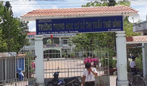 Thầy giáo bị tố sàm sỡ nhiều nữ sinh mong phụ huynh tha thứ