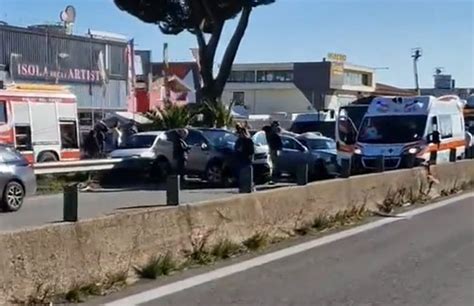 FOTO Drammatico Scontro Tra Tre Auto Lungo La Pontina Almeno Un