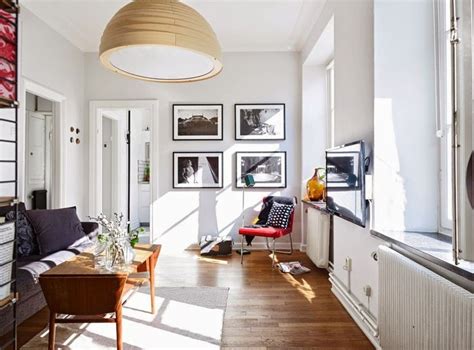 ROUGE ET NOIR SUR BLANC Meubles de salon modernes Idées pour la