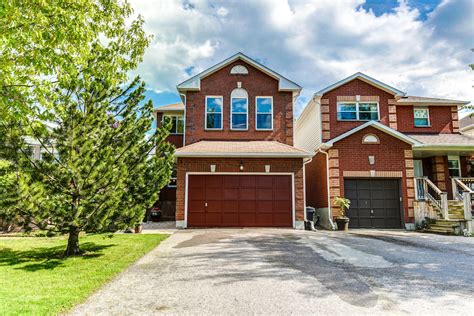33 Marchwood Cres Calira Media