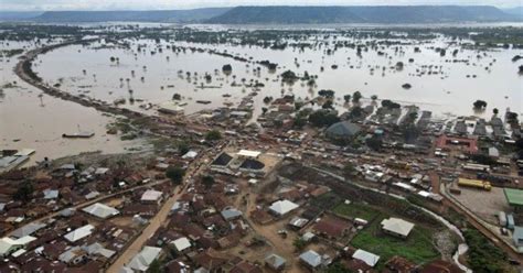 Worst Floods In A Decade 600 Lives Lost In Nigeria