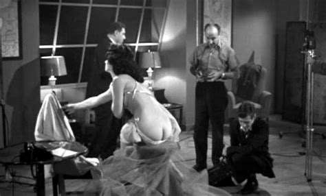 Adele Lamont Nude Telegraph