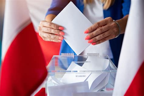 Wybory samorządowe 2024 Wybór prezydentów miast burmistrzów radnych