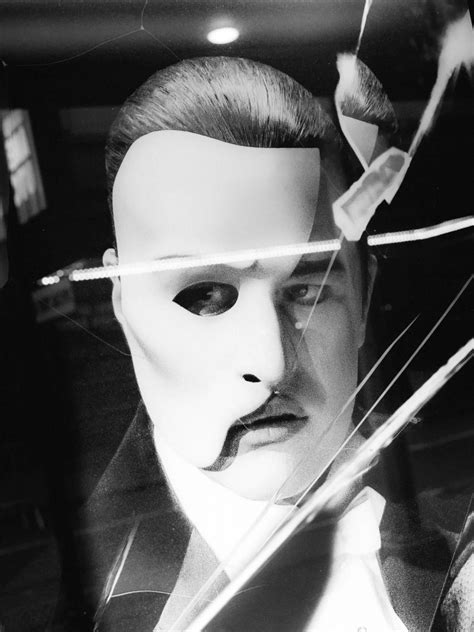 Broadway realiza última apresentação de O Fantasma da Ópera