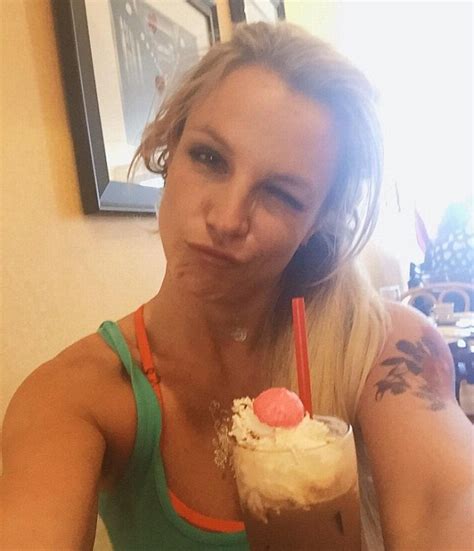 Pictures Showing For Britney Spears Sex Tape Blowjob