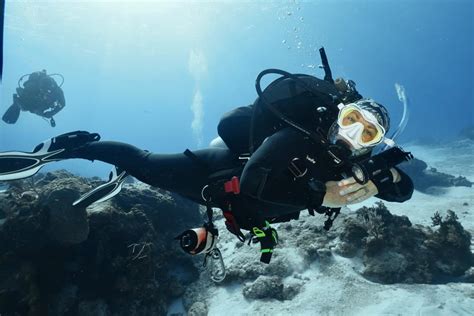 How To Scuba Dive Your Guide To Get Started