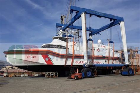 Roberto ARINGHIERI La Nuova Nave Della Guardia Costiera DB