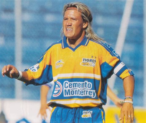 Toda la trayectoria de LUIS EL MATADOR HERNÁNDEZ 1990 2005