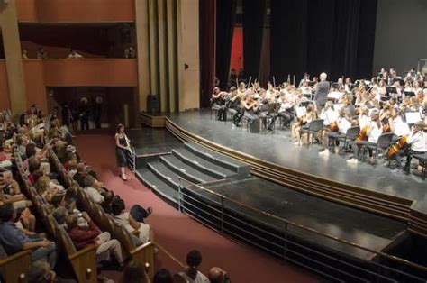 El Aire Acondicionado Del Auditorio Maestro Padilla Averiado Desde