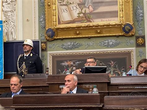 Cosenza Il Consiglio Comunale Approva Il Piano Finanziario Tari Le