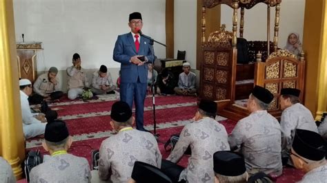 204 Jemaah Umrah Dilepas Kakan Kemenag Bone