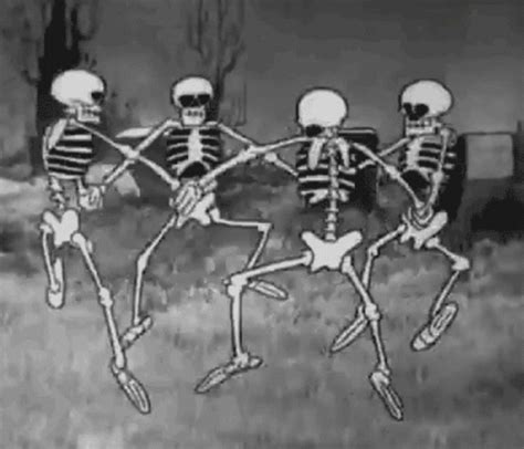 De Dancing Skeletons Tenor