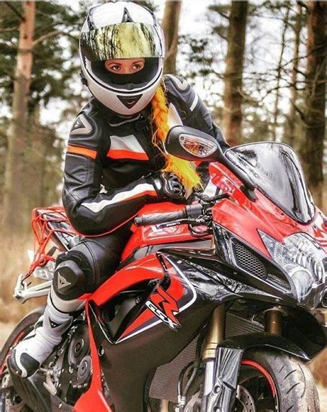 Pin Von Nazar Pins Auf Auto Und Mädchen Motorrad Mädchen Motorrad Autos