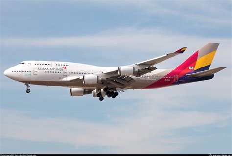 HL7421 Asiana Airlines Boeing 747 48E M Photo By Sierra Aviation