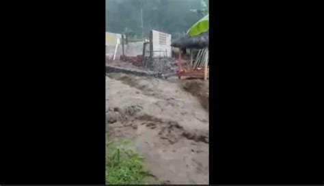 Banjir Bandang Terjang Kendal 14 Titik Longsor Rusak Permukiman Hingga