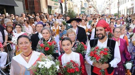 Ofrenda De Flores Zaragoza Busca La Foto De Tu Grupo En La