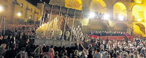 Vía Crucis Magno del Año de la Fe en Córdoba Apoteosis cofrade en Córdoba