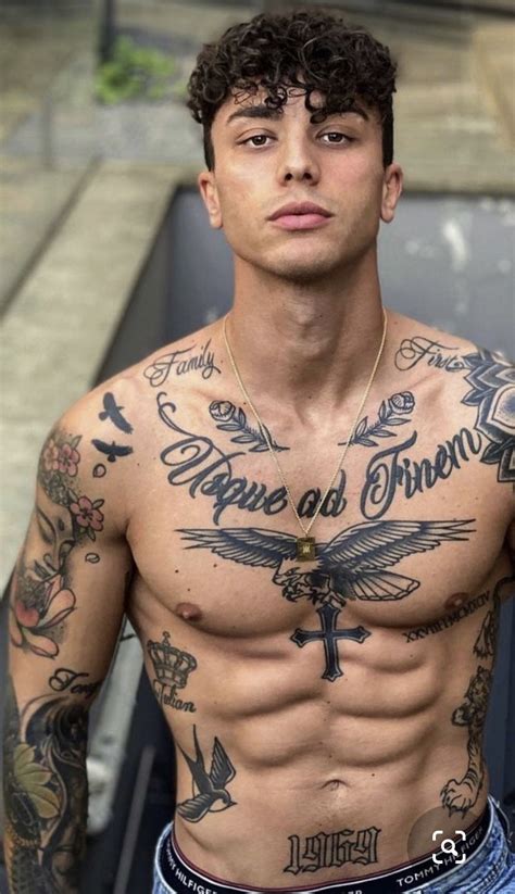 Pin by Adriiaan Soossaa on Guardado rápido Chest tattoo men Torso