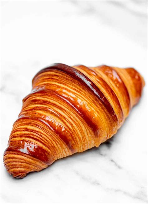 La Recette Du Croissant Droit Par Cyrille Van Der Stuyft Croissant