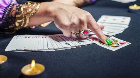Cómo leer las cartas del tarot