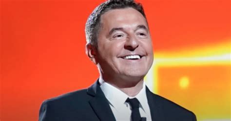Le Iene Teo Mammucari non c è e Belen conduce da sola Il retroscena
