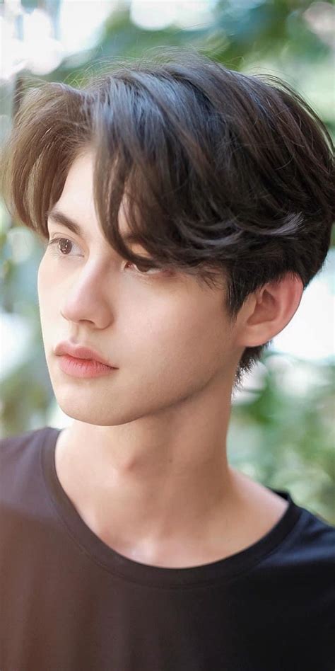 Pin By On Asian Man Haircut Korean Men