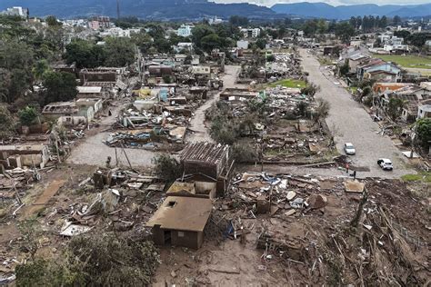 Inundaciones en Brasil suben a 108 las víctimas mortales y a 136 los