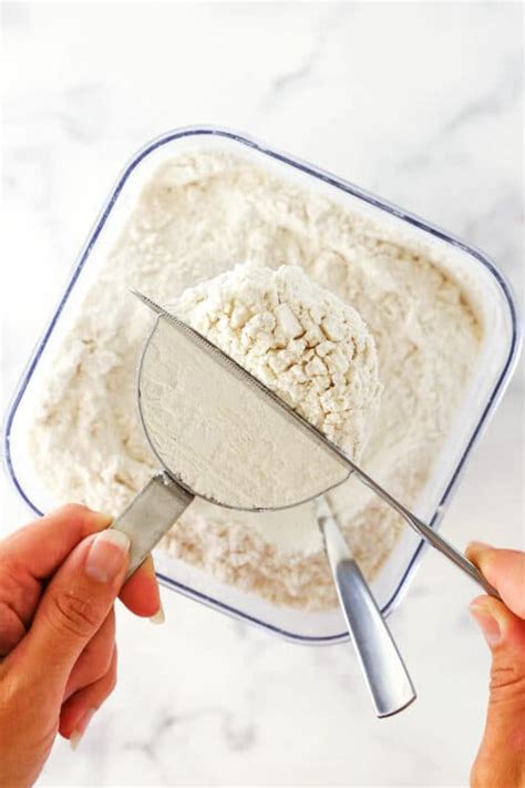 How To Measure Flour Precisely Every Time Life Love Sugar