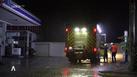 Blitz Donner Starkregen Unwetter über Rheinland Pfalz SWR Aktuell