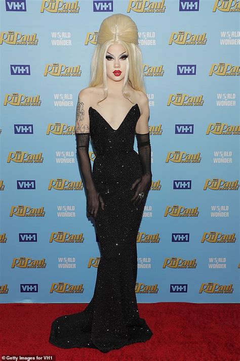 Drag Race Winners Announced RuPaul Hands Out A 100 000 Prize Willow