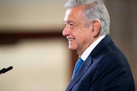 La Jornada Rememora Amlo A Su Primera Esposa Roc O Beltr N