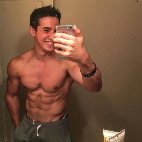 Pingl Par T T Ne Sur Tibo Inshape Tibo Inshape Instagram Mode