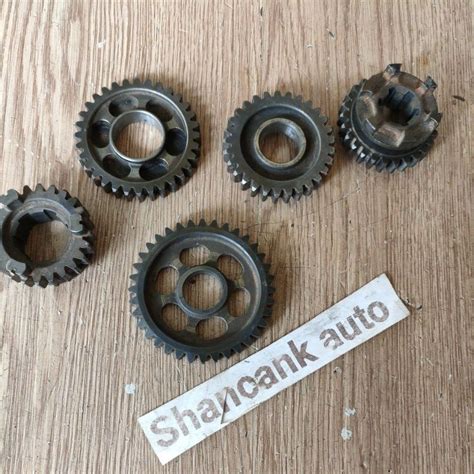 Jual Rasio Gir Box Gigi Transmisi Manual Bagian As Gir Depan Bajaj