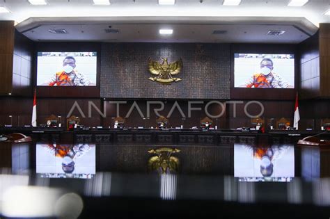 UJI FORMIL UU CIPTA KERJA ANTARA Foto