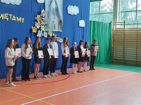 XIII Gminny Konkurs Wiedzy o Karolu Wojtyle Świętym Janie Pawle II