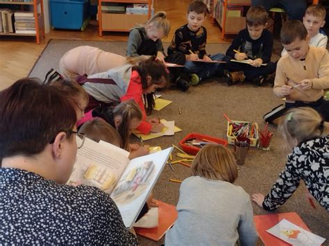 Dzień Kubusia Puchatka Wizyta w bibliotece Przedszkole nr 13 im