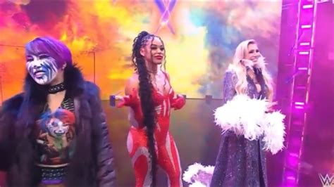 Asuka Bianca Belair And Charlotte Flair Confronts Damage Control
