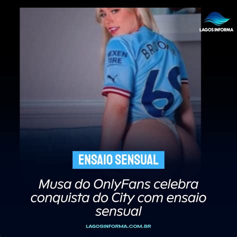 Musa do OnlyFans celebra conquista do City ensaio sensual Plantão
