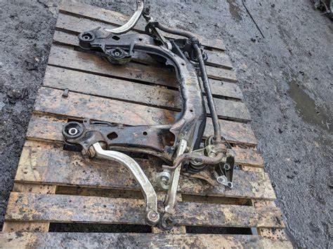 VW Passat B5 Audi A4 B5 1 8 T Sanki Wózek Belka Kołyska Przód Przednie